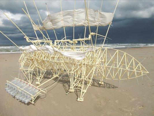The Evolution of Strandbeests
