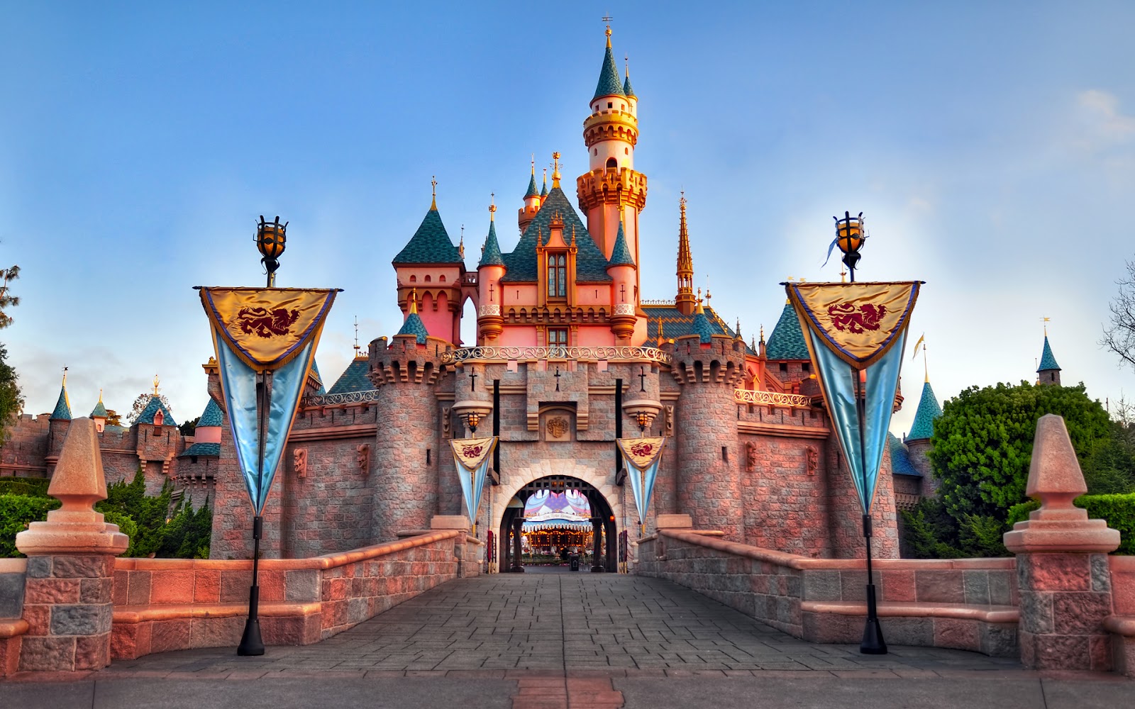 Walt Sidney Land