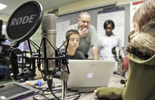 Cincinnati radio Actors theater