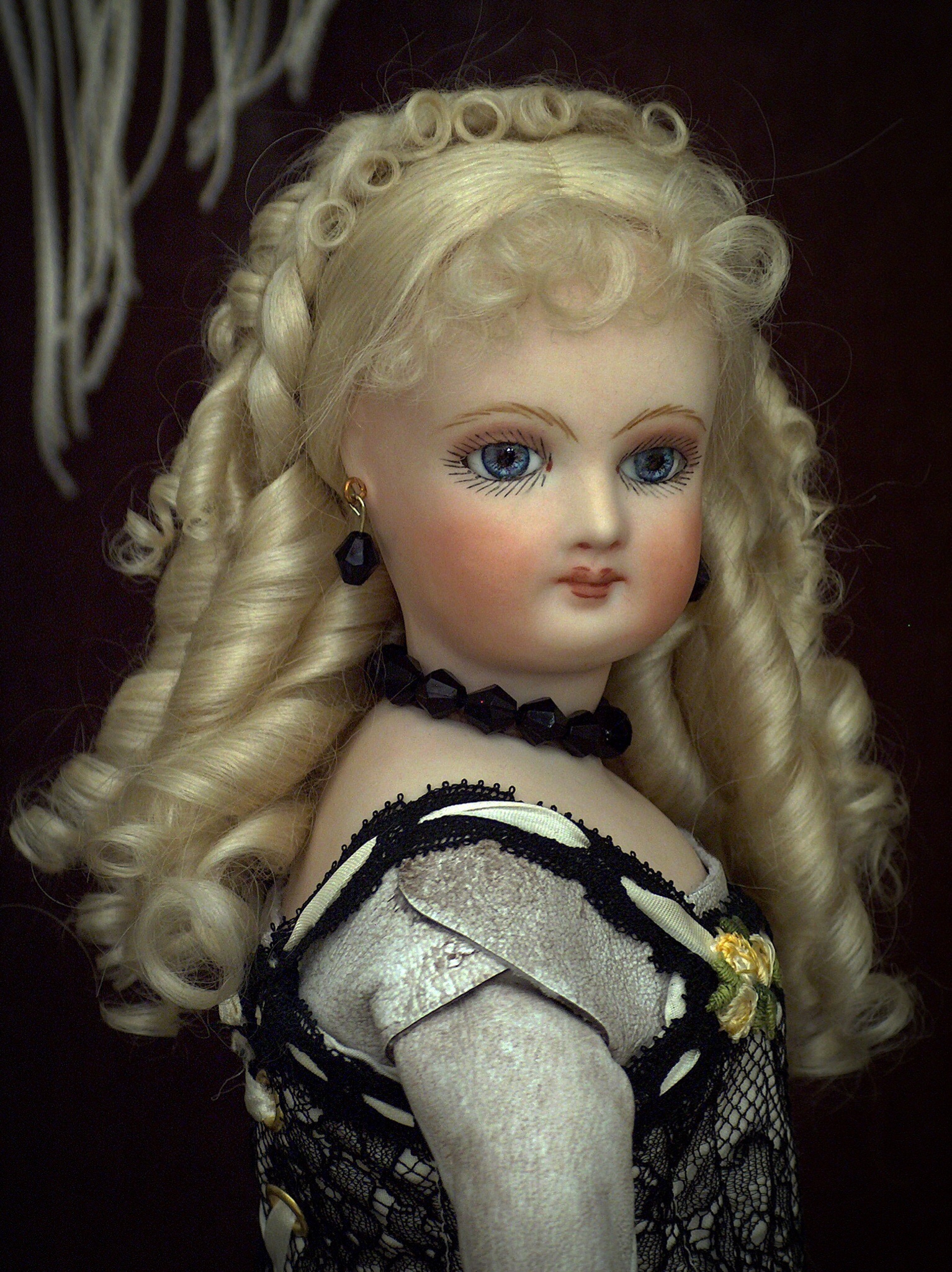 "Lily" FG LADY DOLL