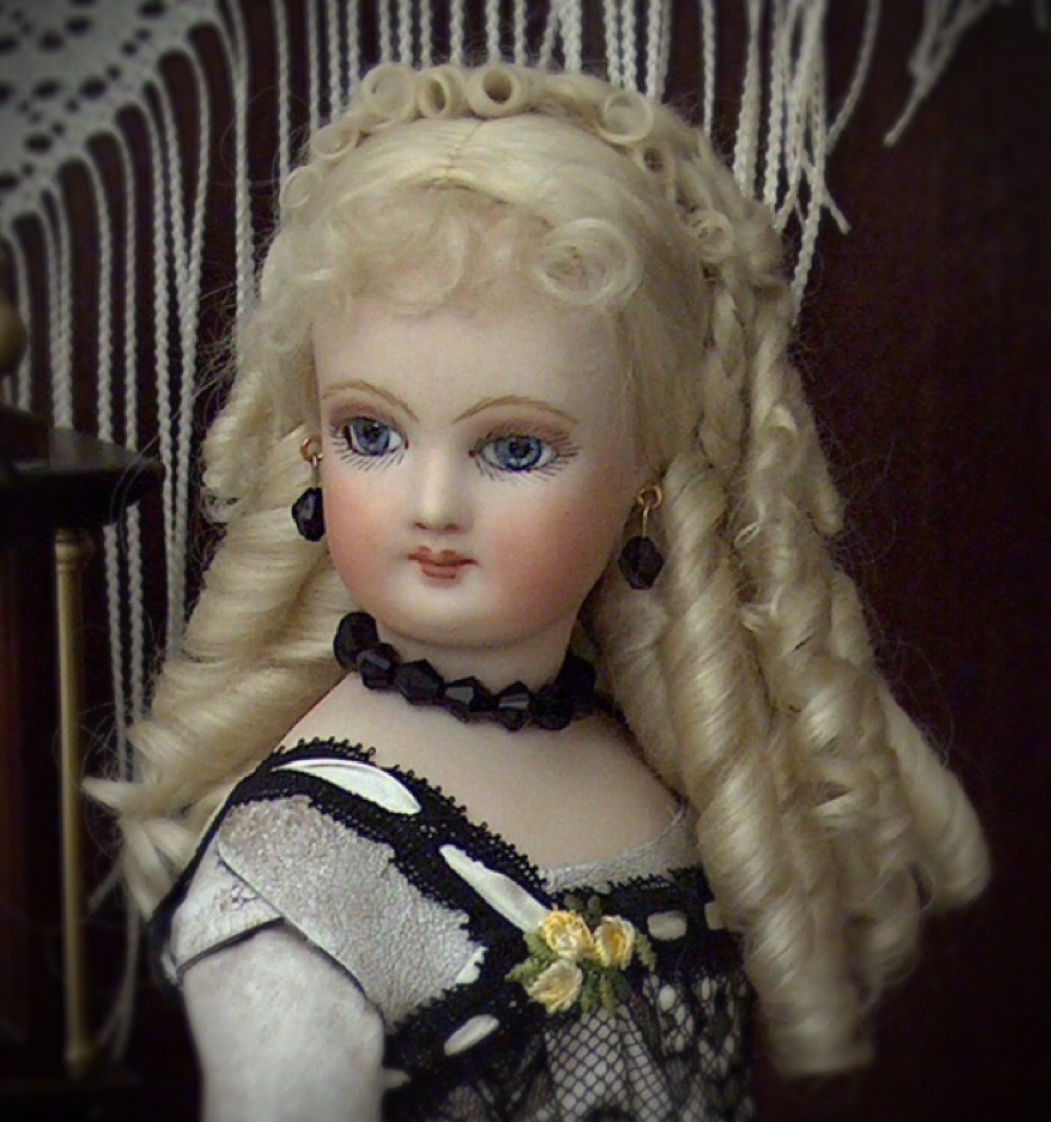 "Lily" FG LADY DOLL
