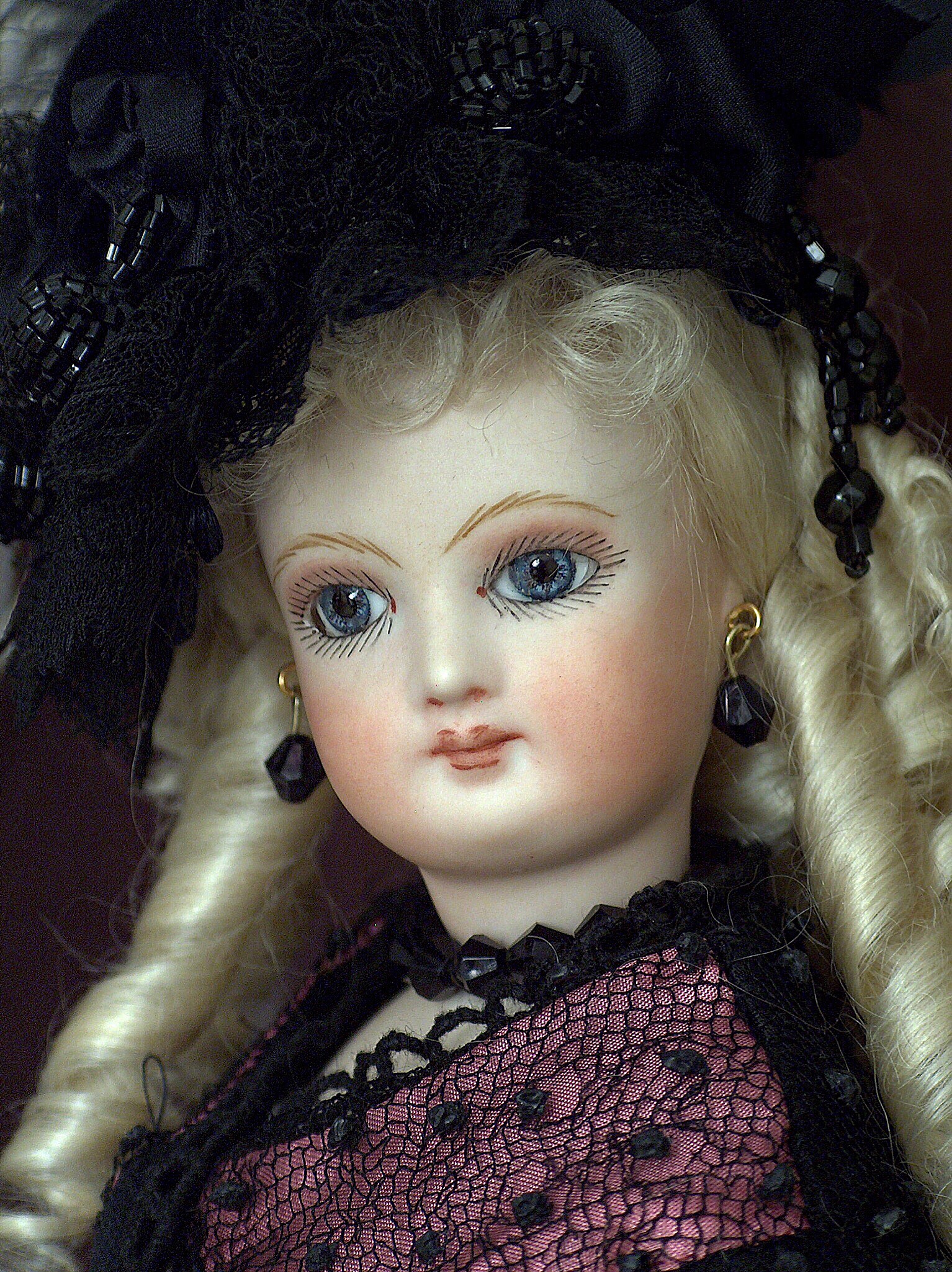 "Lily" FG LADY DOLL