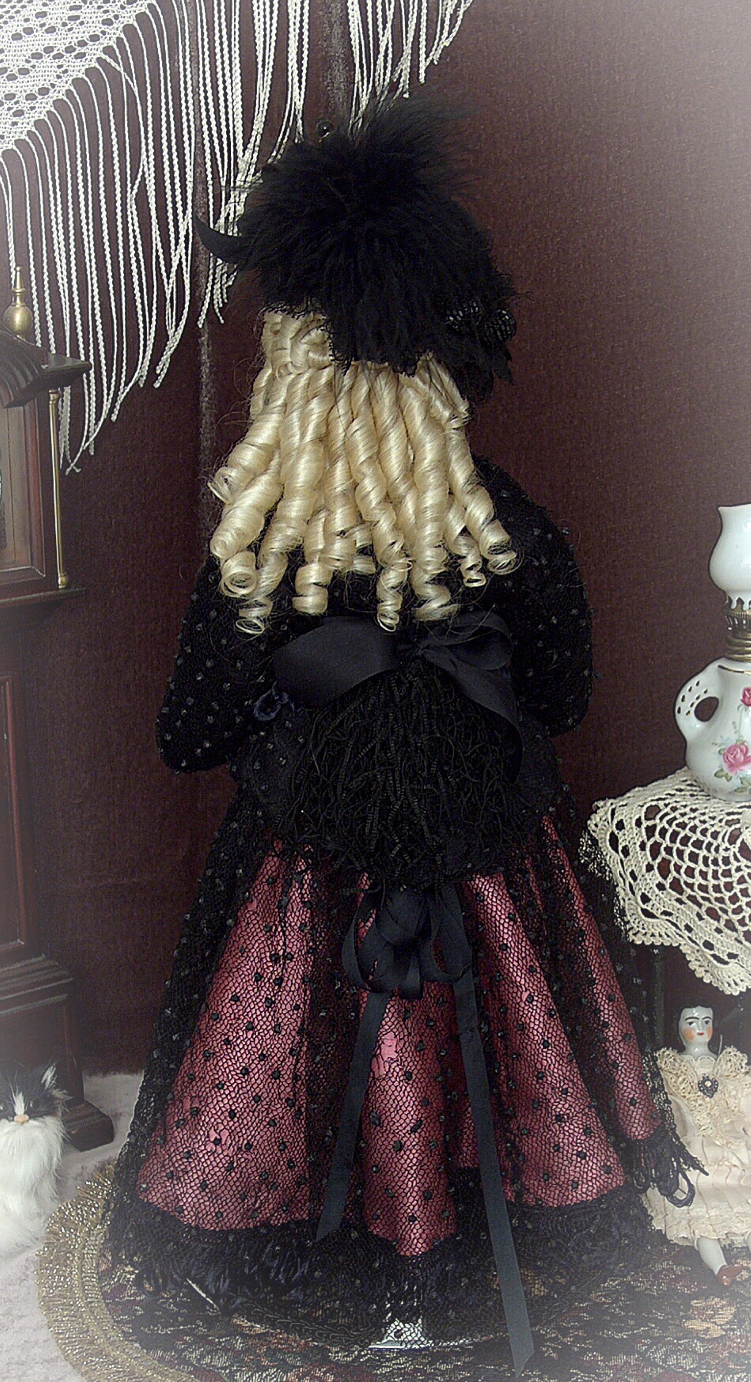 "Lily" FG LADY DOLL