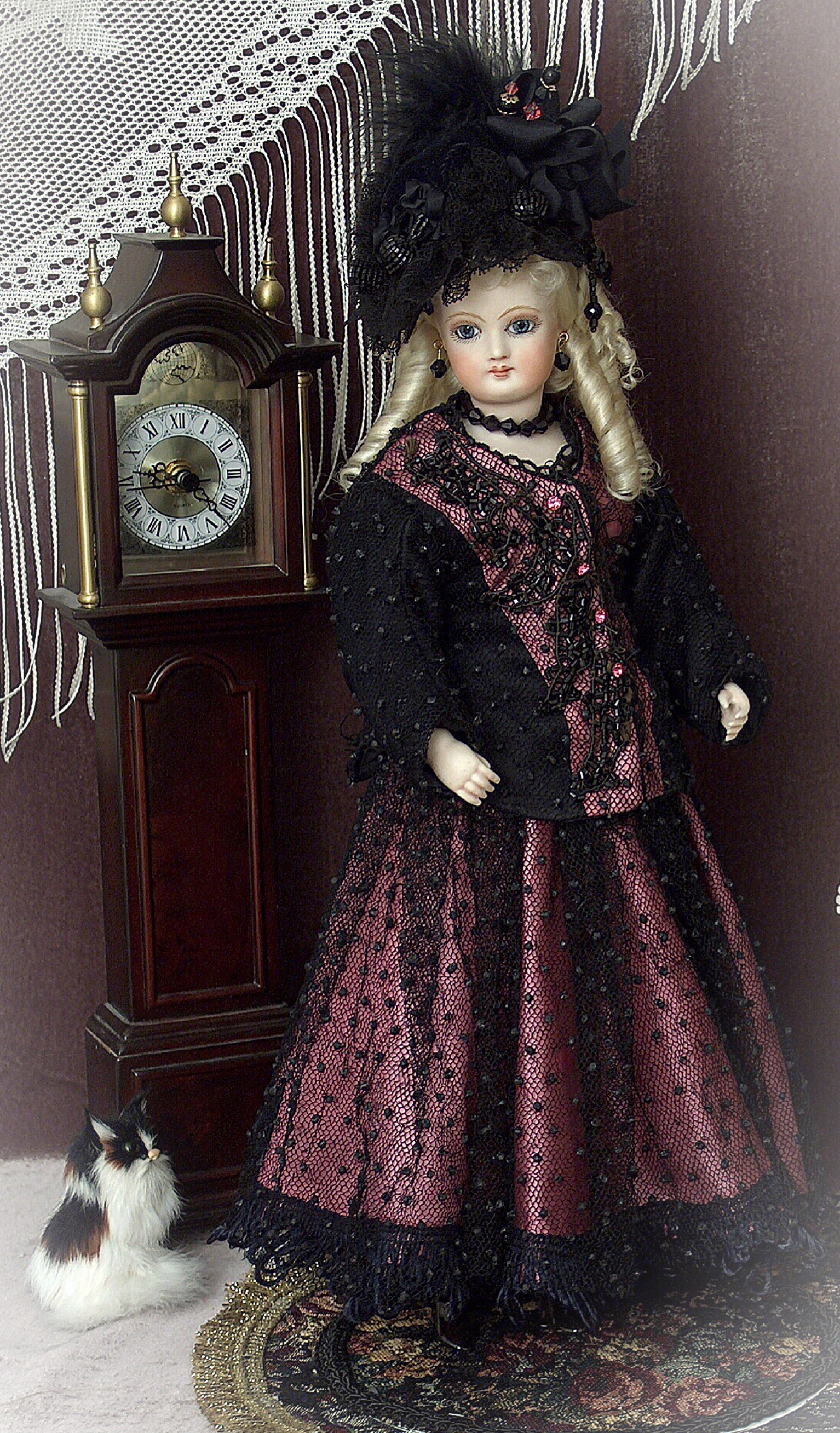 "Lily" FG LADY DOLL