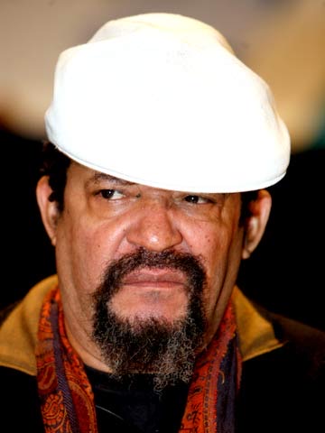 Biografia de Manuel Rui