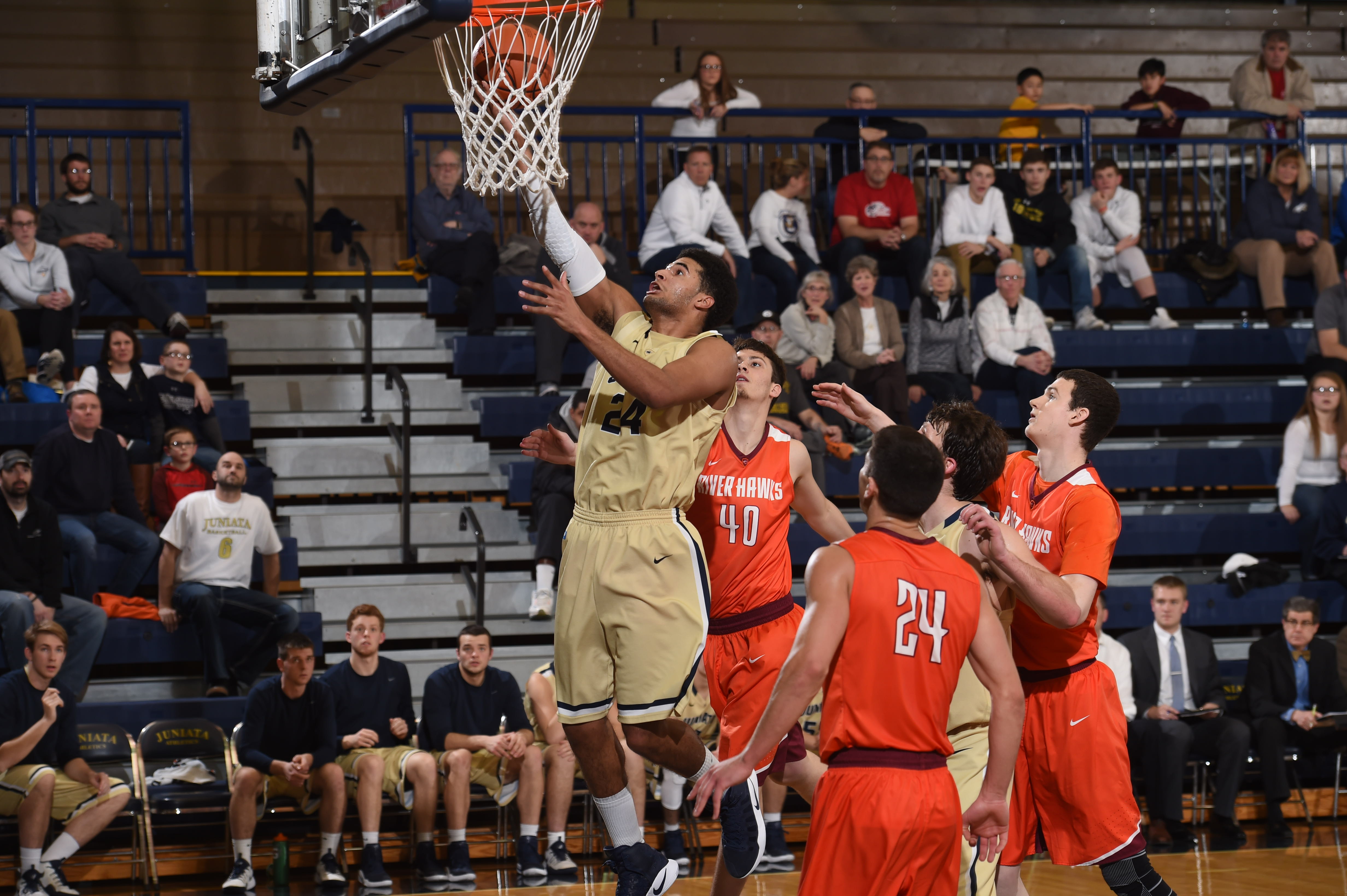 2016-17 Men's Basketball
