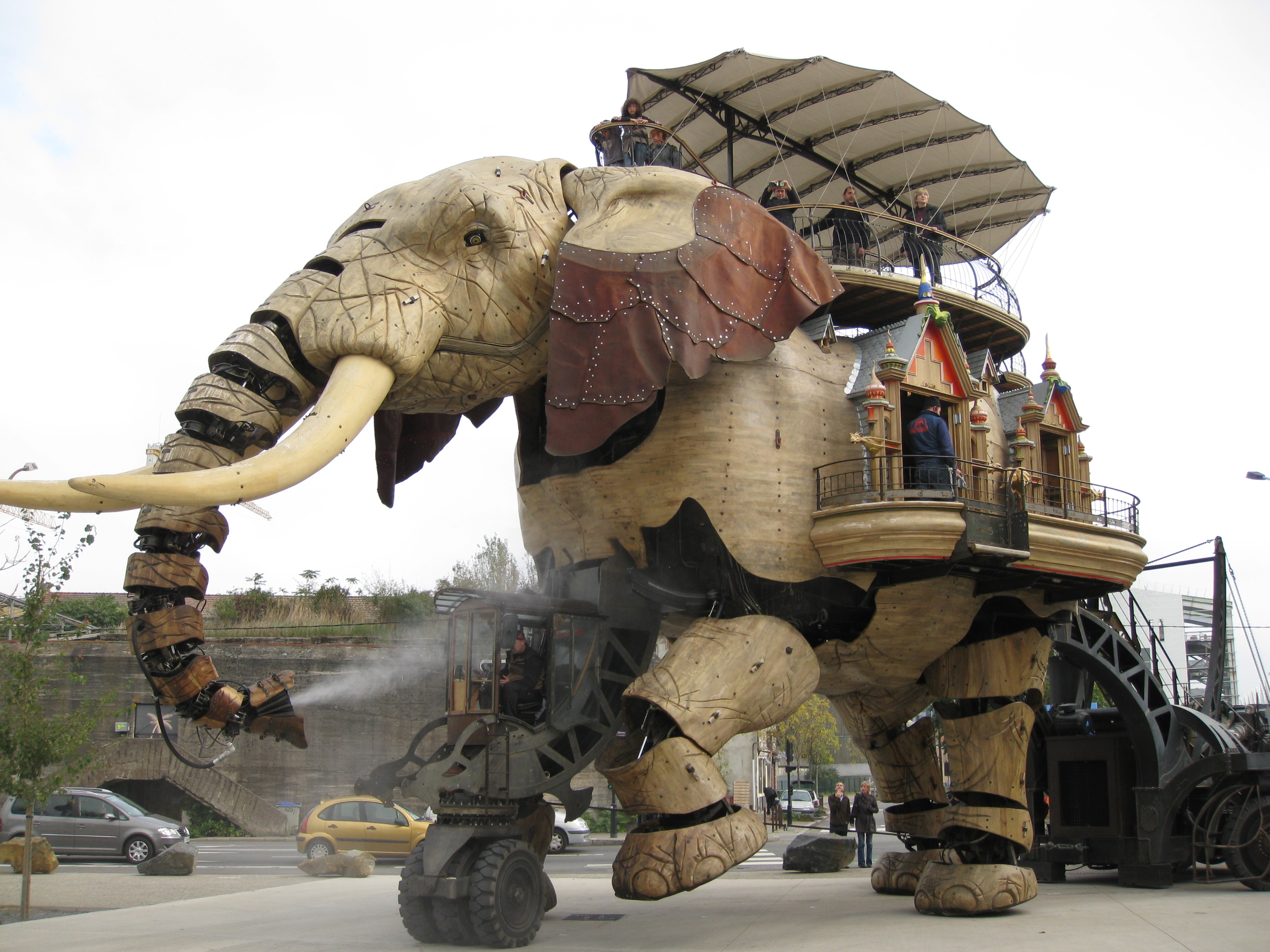 Les machines de l'île ont 10 ans